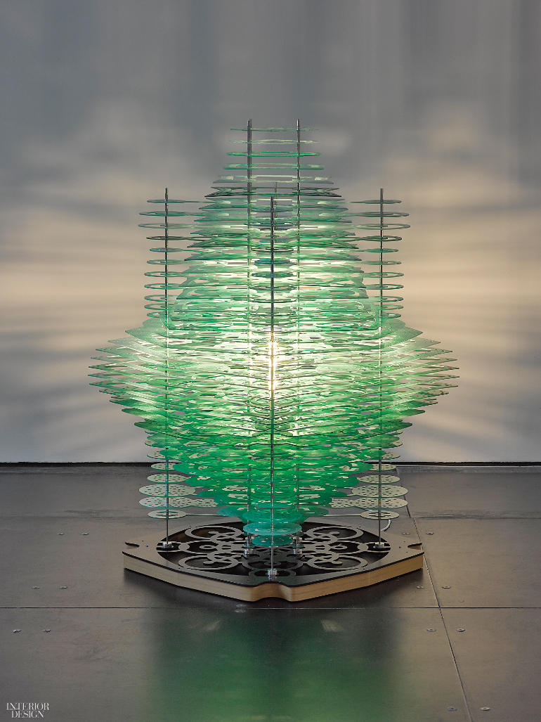 Jorge Pardo Focuses on Chandeliers at London's Victoria Miro Gallery